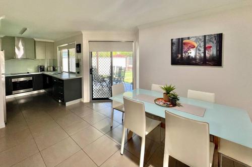 Lux In Bundy - Wifi, Ac, Netflix And Comfort - Bundaberg Central