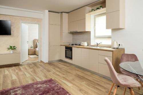 Brasov Holiday Apartments - Brașov