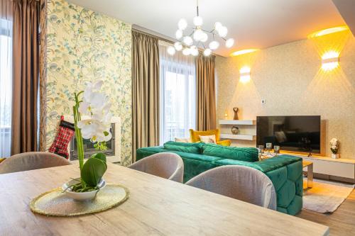 Kron Luxury 2 Bedroom Apartment In Silver Mountain - Brașov