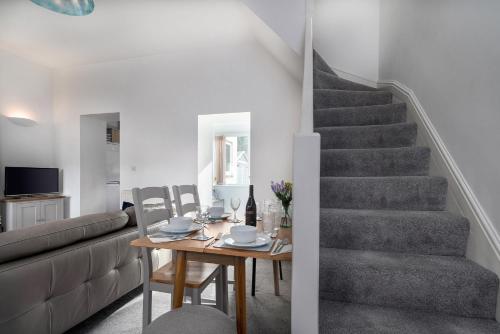 Great Orme Cottage, Llandudno - The Best Of Rural & Coast! - Llandudno