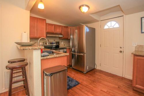 Downtown Home W/ Grill: 5 Mi To Garden Of The Gods - Colorado