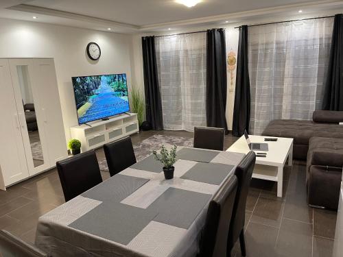 Malibu Apartman & Jacuzzi - Miskolctapolca