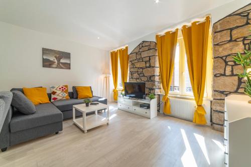 ❂ Les Roches ❂ Chic ❂ Centre ❂ 6 Pers. ❂ Rdc ❂ Rbnb ❂ - Mulhouse