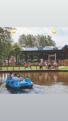 Coastal retreats, Beech rise, primrose valley, Filey | Best deals ...