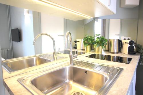 The Green Room - Duke Housing - Créteil
