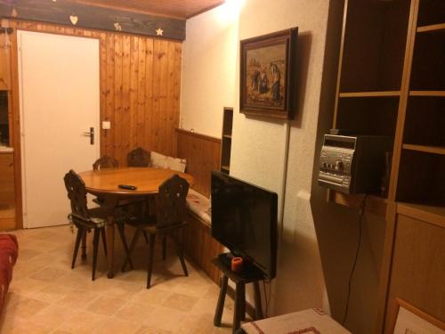Chalet Les Trolles - Taninges