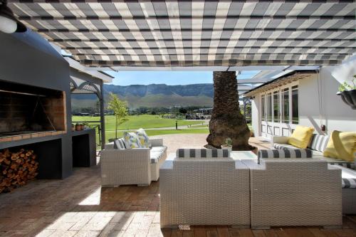 19th Hole Guest Lodge - Golfers Paradise - Hermanus