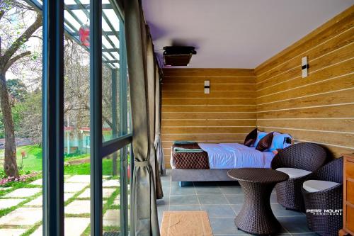 Pear Mount Farm House - 코다이카날