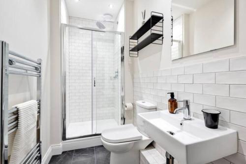 Exclusive Norman Road Apartment - Hastings