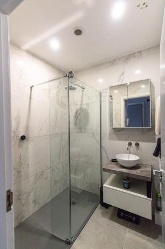 Causeway Coast Sea Front Apartment - Ballycastle - Ballycastle