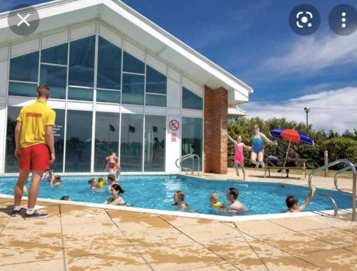 Exquisite Holidays Letting For 3 Nights Starting From £90 - Clacton-on-Sea