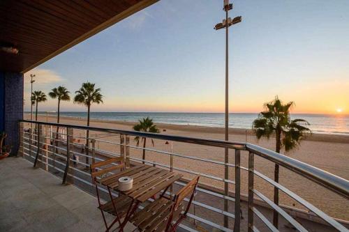 Preciado Apartamento Con Vistas Frontales Al Mar - Cádiz