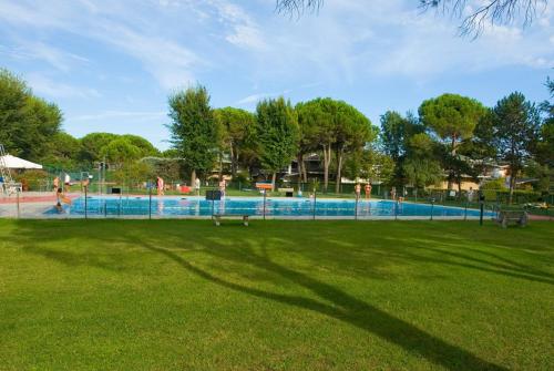 Villetta Cormor - Piscina - Bibione