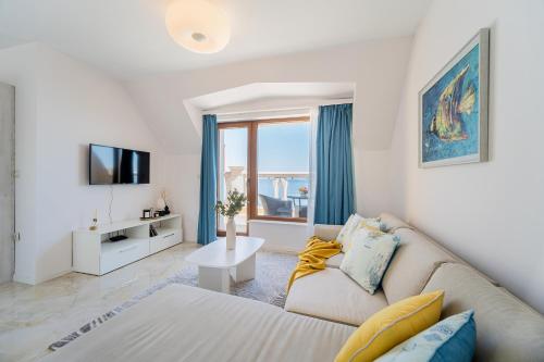 Dreams In La Mer - Varna
