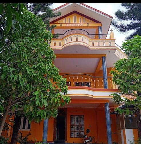 11 Best Hotels in Tenkasi, Courtallam