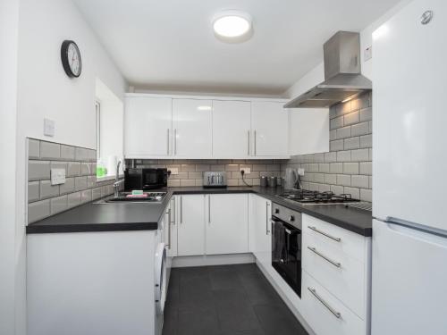Apex Living Ne - Beachville House 4 Beds Free Parking - Sunderland
