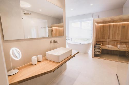 Steillage - Design Moselsuiten Mit Panoramablick Und Spa - Bernkastel-Kues