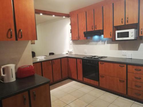 A Beach Condo - Amanzimtoti