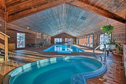 Private Balcony & Resort Perks: Silverthorne Condo - Silverthorne, CO