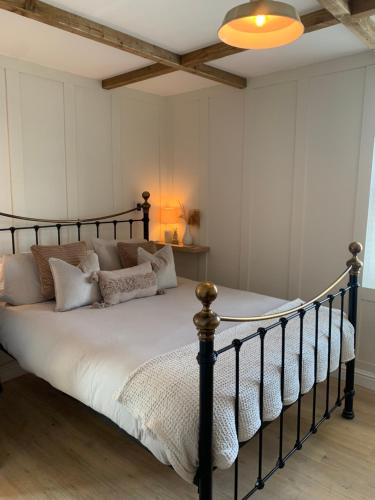 Central Kendal Retreat - Work Or Holiday Friendly - Kendal