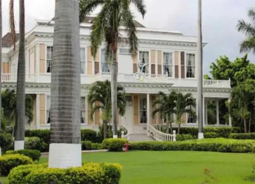 Cozy Deluxe 2br Kensington New Kingston - Kingston