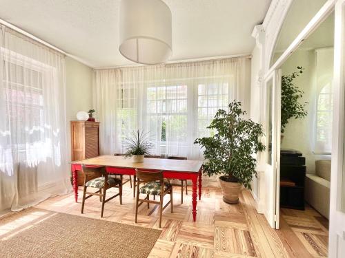 Villa Media Luna - Pamplona