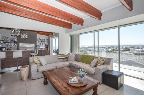 21 Flamingo House - Yzerfontein