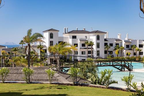 Brand New, Luxurious Ground Floor Apartment In Mirador De Estepona Hills - Estepona