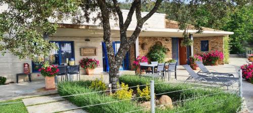 Casa Rural Madre Del Agua. Finca El Robledillo - Extremadura