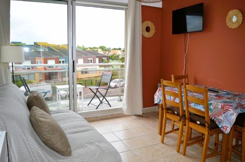 Appartement Au Pied De La Plage - Balcon - Parking - Courseulles-sur-Mer