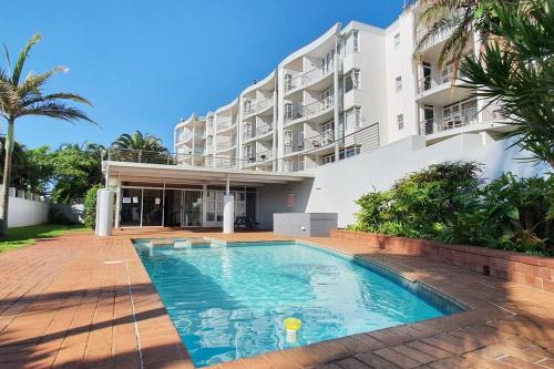Ballito Chakas Cove 2 Bedroom Beachfront Gem! - Dolphin Coast