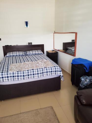 Entrée couchée équipée - Cotonou, Bénin - Mis à jour en 2026 : Prix et ...