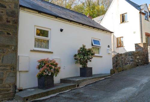 Rosebud Cottage Romantic Cottage For A Couple - Fishguard