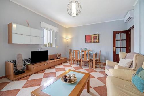 Grand Beachside Apartment - Cadiz - Cádiz