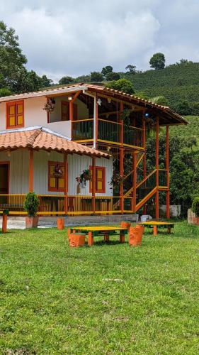 Hospedaje Campestre El Rancho De Jero - Risaralda