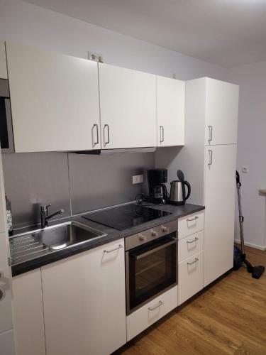 Schone, Gemutliche Moblierte 2 Zi Wohnung In Rgb - Ratisbonne