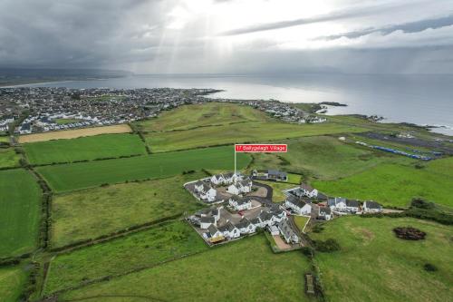 The Cove, Portstewart - McAfee Holiday Lettings Deals & Reviews ...