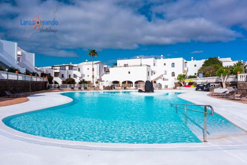 Vivienda Vacacional Buganvillas - Costa Teguise