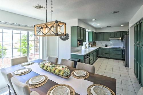 Luxe Home W/ Detached Casita & Furnished Patio! - Tropicana Laughlin