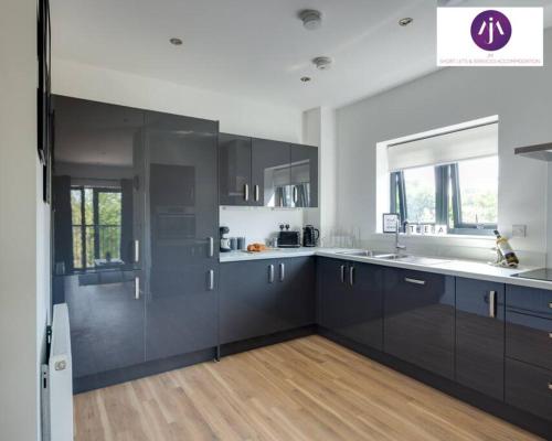 Stevenage Luxury 1bed Apartment - Sleeps 4-wifi-free Parking- By Jm Short Lets & Serviced Accommodat - Stevenage