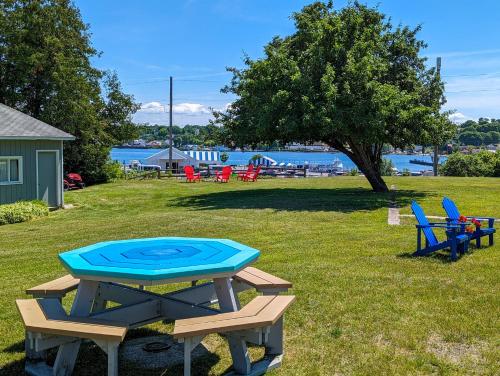 Huron Inn - St. Ignace, MI