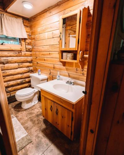 Afton Cabin - Oquaga Creek State Park, Bainbridge