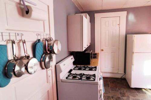 Private Studio- Queen Bed- 10 Min To Dt Indy - Indianapolis, IN
