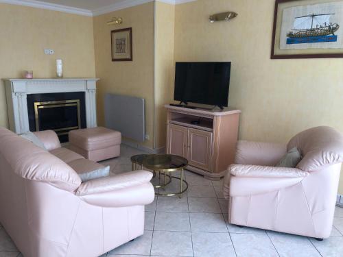 Loue Le Treprot Appart. 60m² Rez Chaussee Face Mer - Le Tréport plage