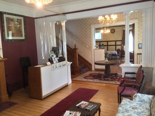 Marmora and Lake Inn in Kingston | 2025 Updated prices, deals - Klook ...