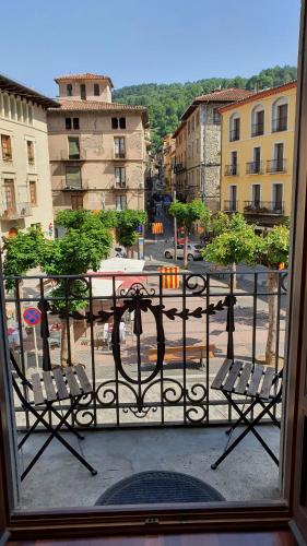El Mussol De La Vila Camprodon, Balconets Amb Vistes A La Placa - Camprodon