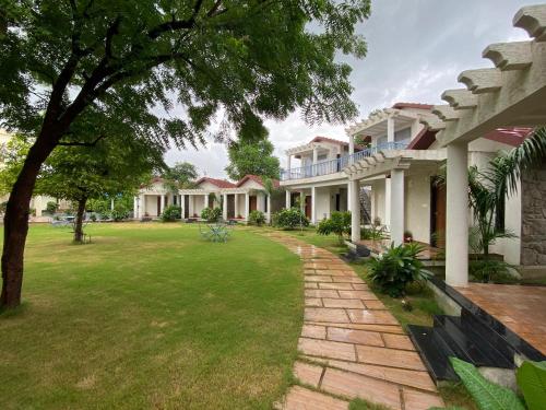 Las Cabanas Resort - Pushkar