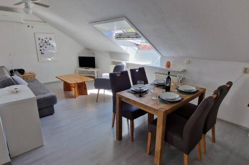 Schone, Helle 3 Zimmer Mit Klimaanlage - Rüsselsheim am Main