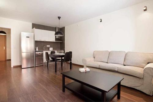 Apart Centrico Con Terraza En Gracia - Barcelona