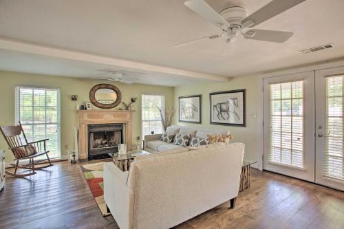 Lovely Pottsboro Home W/ Patio & Fire Pits! - Lake Texoma
